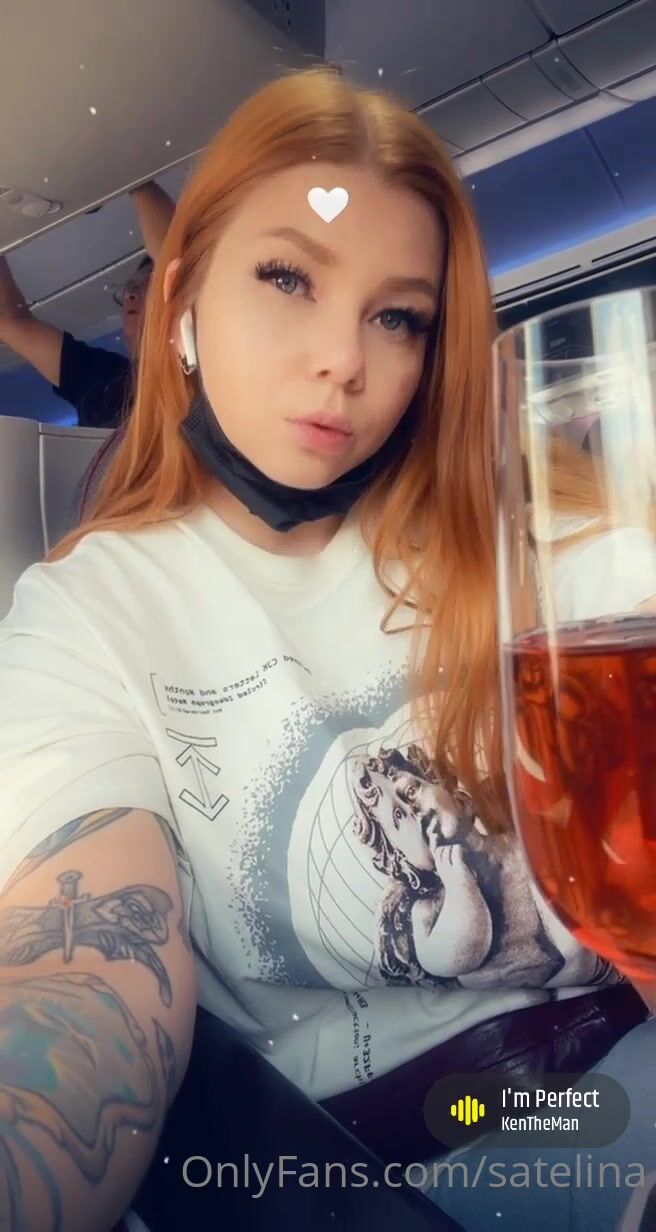 Satelina Safely Landed And Did Some Naughty Video Business Class Airplane Toilét For Guys Xxx